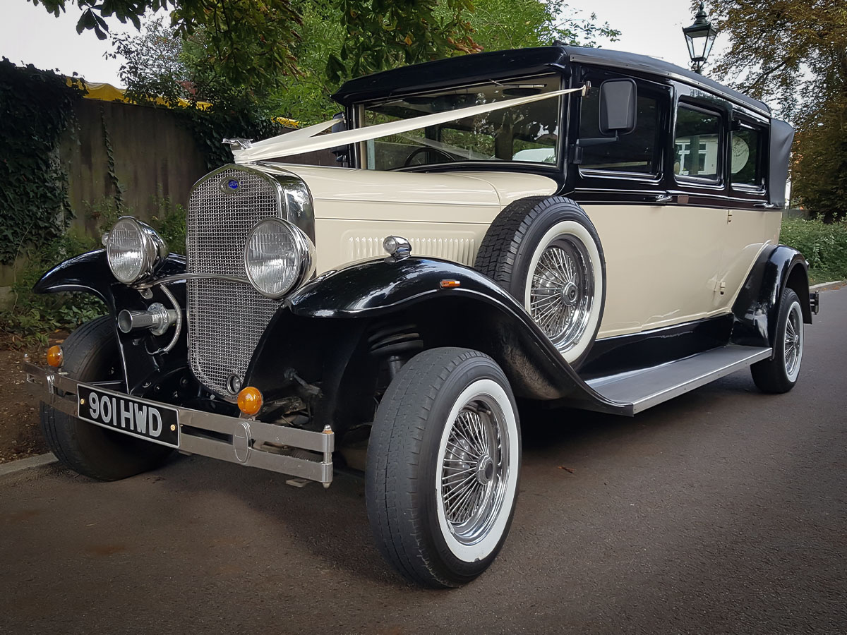 Bramwith Landaulette Wedding Car For Hire - Essex Wedding Cars